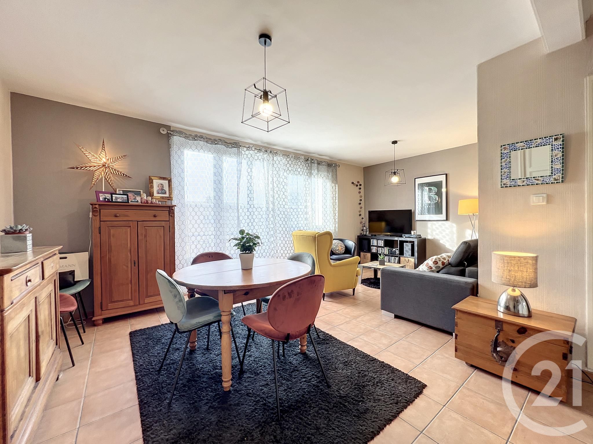 appartement à vendre - 4 pièces - 61.85 m2 - BREST - 29 - Century 21 ...